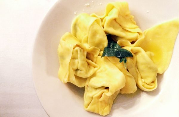 5 traditional restaurants where to eat in Modena at least once in your life